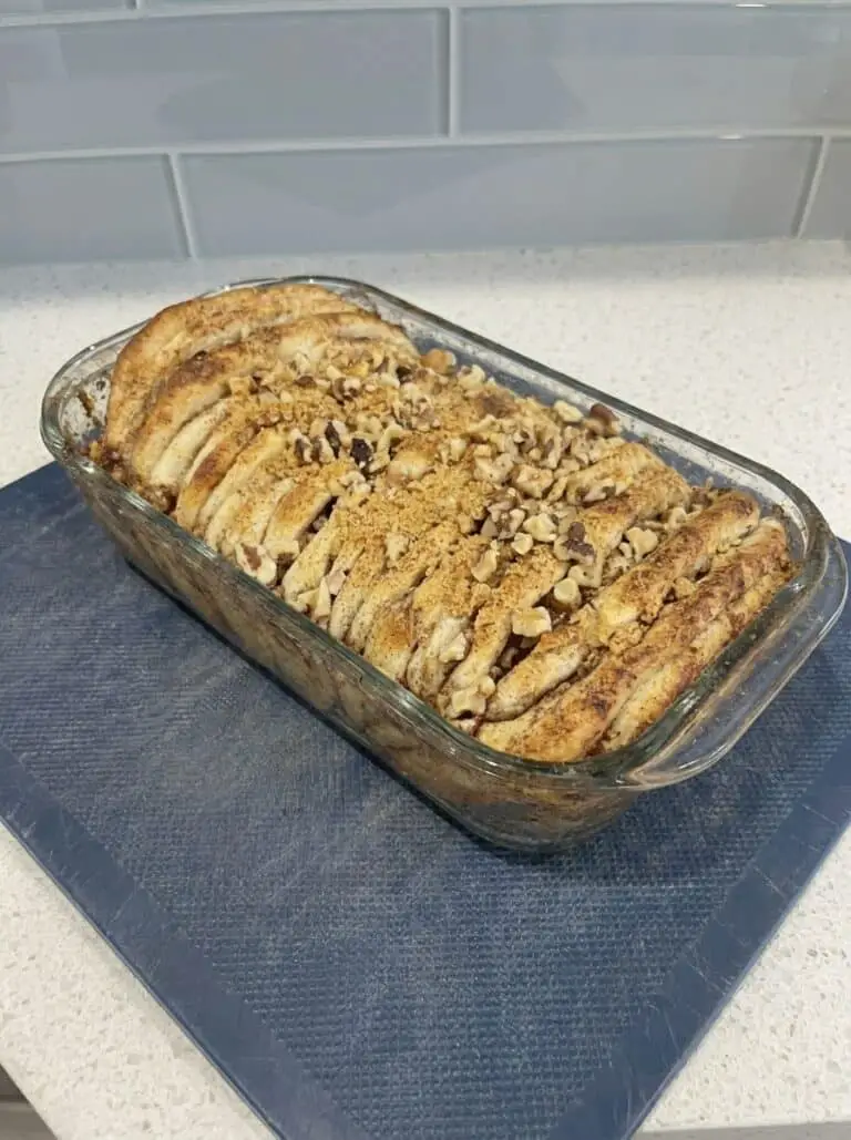 Cinnamon Roll Sourdough Pull-Apart Loaf